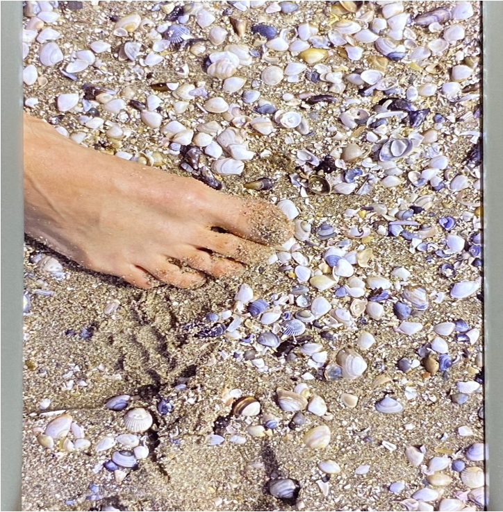 Earthing: The Surprising Benefits of Physically Connecting with the ...